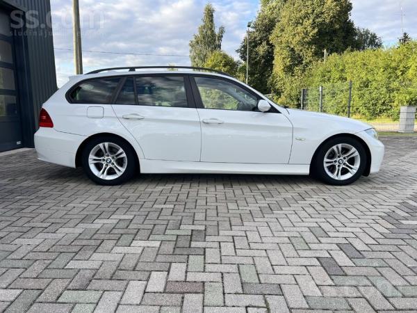 White BMW 320 2007 in Ogre, with an engine capacity of 2.00 L and mileage of 246 thousand km for 4770 €, photo 2 on AUTOMOTO.COM.LV