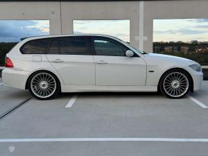Balts BMW 320 2007 Viļņa, ar dzinēja tilpumu 2.00 L un nobraukumu 310 tūkst. km par 3000 €, foto 4 vietnē AUTOMOTO.COM.LV