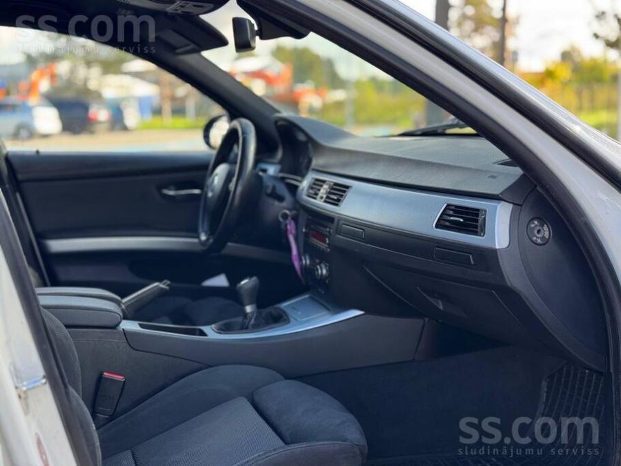 Balts BMW 320 2007 Rīga, ar dzinēja tilpumu 2.00 L un nobraukumu 417 tūkst. km par 3690 €, foto 12 vietnē AUTOMOTO.COM.LV