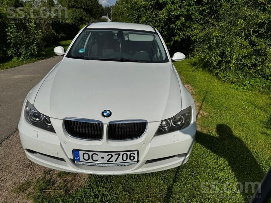Balts BMW 320 2008 Rīga, ar dzinēja tilpumu 2.00 L un nobraukumu 285 tūkst. km par 4200 €, foto 13 vietnē AUTOMOTO.COM.LV