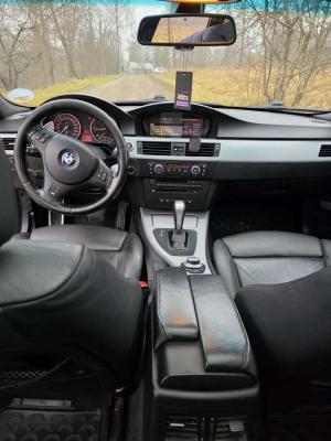 Balts BMW 320 2008 Viļņa, ar dzinēja tilpumu 2.00 L un nobraukumu 400 tūkst. km par 4300 €, foto 6 vietnē AUTOMOTO.COM.LV