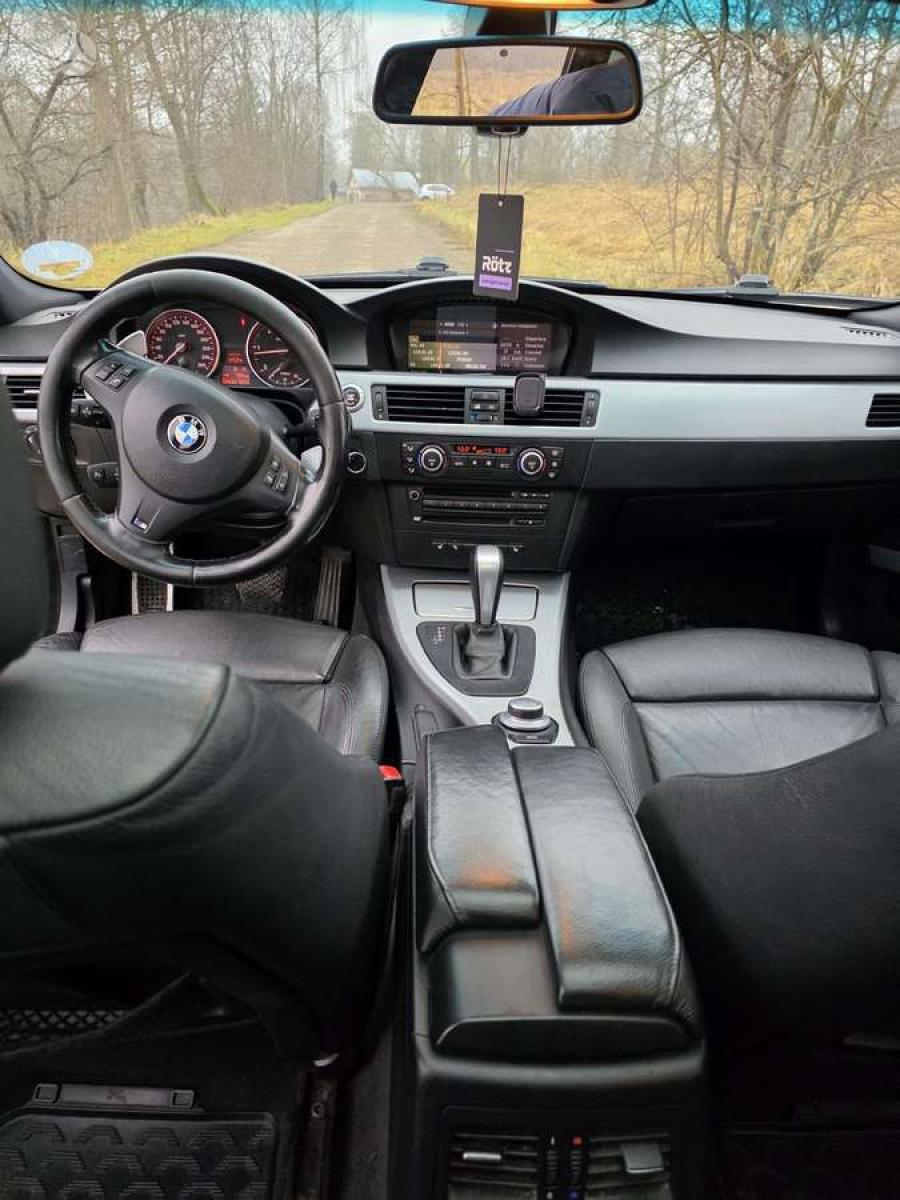 Balts BMW 320 2008 Viļņa, ar dzinēja tilpumu 2.00 L un nobraukumu 400 tūkst. km par 4300 €, foto 6 vietnē AUTOMOTO.COM.LV