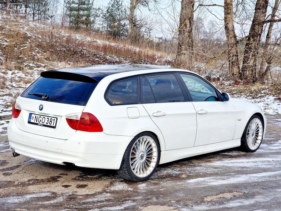 White BMW 320 2008 in Vilnius, with an engine capacity of 2.00 L and mileage of 324 thousand km for 3500 €, photo 6 on AUTOMOTO.COM.LV