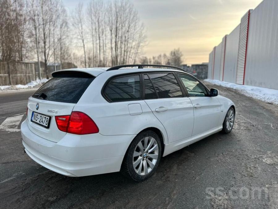 Balts BMW 320 2008 Rīga, ar dzinēja tilpumu 2.00 L un nobraukumu 306 tūkst. km par 4650 €, foto 4 vietnē AUTOMOTO.COM.LV