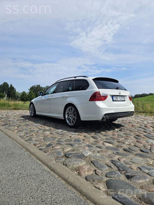 Balts BMW 320 2008 Rīga, ar dzinēja tilpumu 2.00 L un nobraukumu 257 tūkst. km par 6350 €, foto 5 vietnē AUTOMOTO.COM.LV