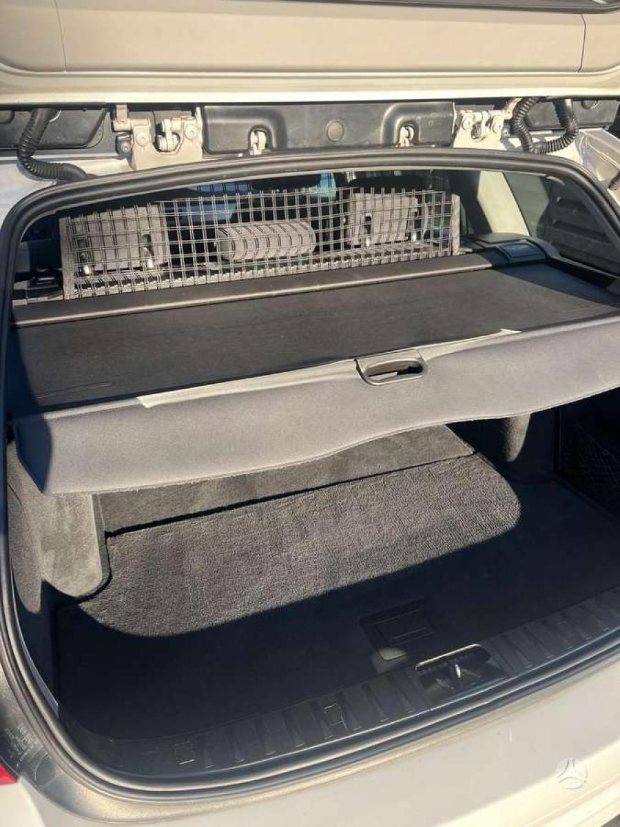 Balts BMW 320 2008 Alīta, ar dzinēja tilpumu 2.00 L un nobraukumu 272 tūkst. km par 3750 €, foto 13 vietnē AUTOMOTO.COM.LV