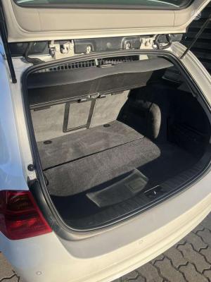 Balts BMW 320 2008 Alīta, ar dzinēja tilpumu 2.00 L un nobraukumu 272 tūkst. km par 3750 €, foto 14 vietnē AUTOMOTO.COM.LV
