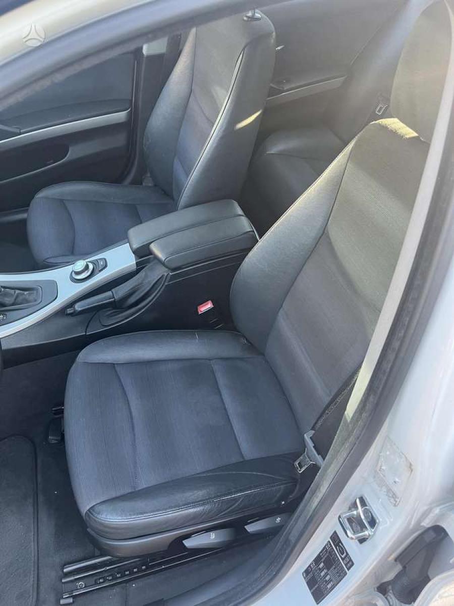 Balts BMW 320 2008 Alīta, ar dzinēja tilpumu 2.00 L un nobraukumu 272 tūkst. km par 3750 €, foto 16 vietnē AUTOMOTO.COM.LV