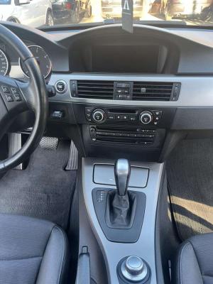 Balts BMW 320 2008 Alīta, ar dzinēja tilpumu 2.00 L un nobraukumu 272 tūkst. km par 3750 €, foto 19 vietnē AUTOMOTO.COM.LV