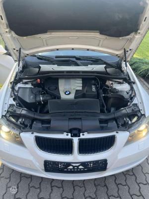 Balts BMW 320 2008 Alīta, ar dzinēja tilpumu 2.00 L un nobraukumu 272 tūkst. km par 3750 €, foto 23 vietnē AUTOMOTO.COM.LV