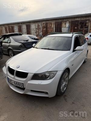 Balts BMW 320 2008 Madona, ar dzinēja tilpumu 2.00 L un nobraukumu 217 tūkst. km par 300 €, foto  vietnē AUTOMOTO.COM.LV