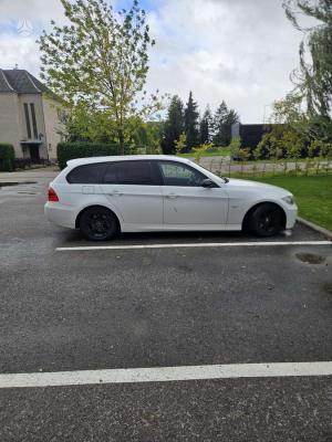 White BMW 320 2008 in Kaunas, with an engine capacity of 2.00 L and mileage of 302 thousand km for 2800 €, photo 7 on AUTOMOTO.COM.LV