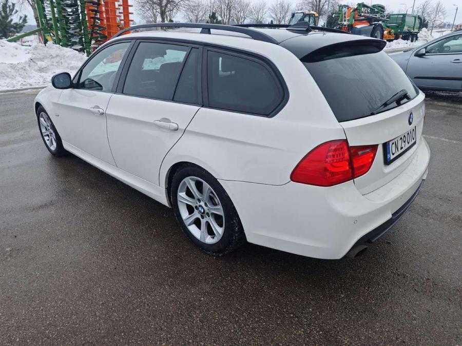 Balts BMW 320 2009 Kretinga, ar dzinēja tilpumu 2.00 L un nobraukumu 360 tūkst. km par 5750 €, foto 5 vietnē AUTOMOTO.COM.LV