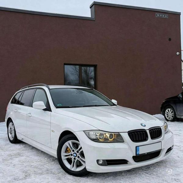 Balts BMW 320 2009 Kaišiadorys, ar dzinēja tilpumu 2.00 L un nobraukumu 305 tūkst. km par 3999 €, foto 2 vietnē AUTOMOTO.COM.LV
