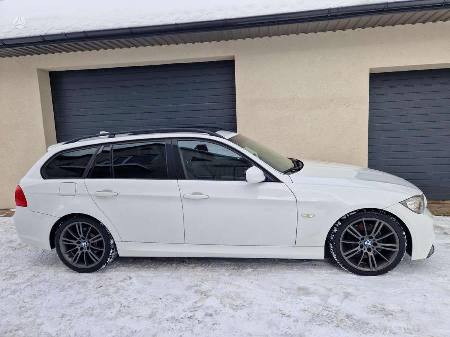 White BMW 320 2009 in Kaunas, with an engine capacity of 2.00 L and mileage of 350 thousand km for 5950 €, photo 11 on AUTOMOTO.COM.LV