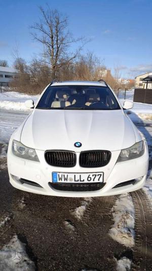 White BMW 320 2009 in Utena, with an engine capacity of 2.00 L and mileage of 338 thousand km for 5050 €, photo 5 on AUTOMOTO.COM.LV