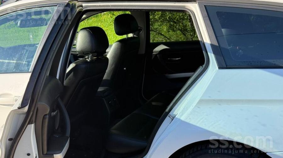 Balts BMW 320 2009 Talsi, ar dzinēja tilpumu 2.00 L un nobraukumu 331 tūkst. km par 5100 €, foto 6 vietnē AUTOMOTO.COM.LV