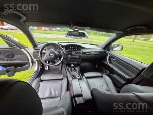 Белый БМВ 320 2009 в Тукумс, объемом двигателя 2.00 л и пробегом 373 тыс. км за 7500 €, фото 9 на AUTOMOTO.COM.LV