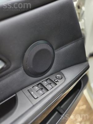 Balts BMW 320 2009 Bauska, ar dzinēja tilpumu 2.00 L un nobraukumu 275 tūkst. km par 7490 €, foto 7 vietnē AUTOMOTO.COM.LV