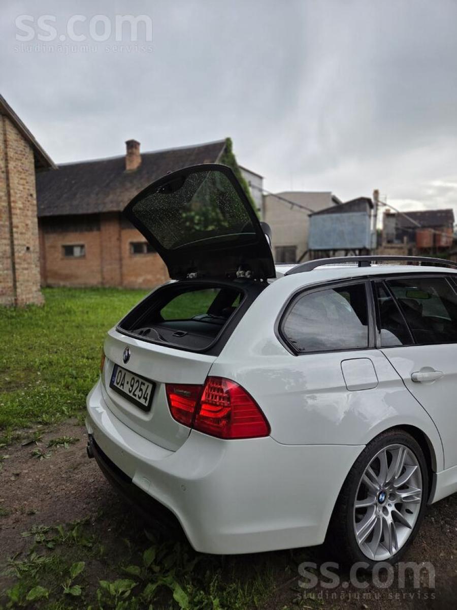 Balts BMW 320 2009 Bauska, ar dzinēja tilpumu 2.00 L un nobraukumu 275 tūkst. km par 7490 €, foto 16 vietnē AUTOMOTO.COM.LV