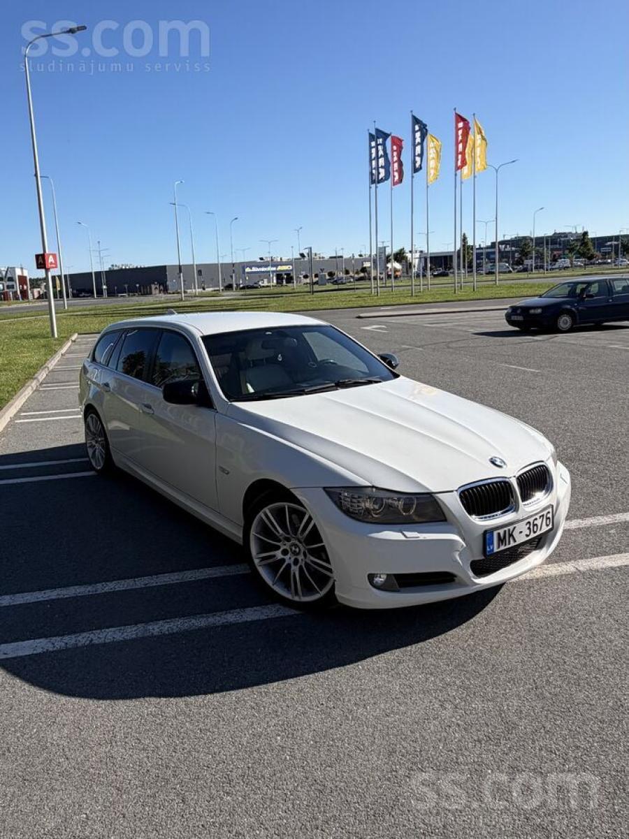 Balts BMW 320 2009 Rīga, ar dzinēja tilpumu 2.00 L un nobraukumu 380 tūkst. km par 5000 €, foto 1 vietnē AUTOMOTO.COM.LV