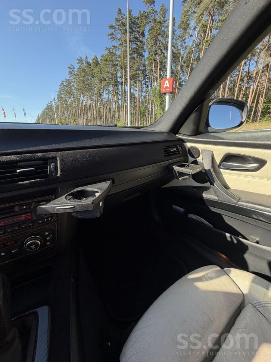 Balts BMW 320 2009 Rīga, ar dzinēja tilpumu 2.00 L un nobraukumu 380 tūkst. km par 5000 €, foto 10 vietnē AUTOMOTO.COM.LV