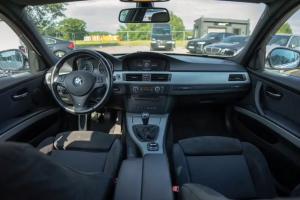 Balts BMW 320 2009 Liepāja, ar dzinēja tilpumu 2.00 L un nobraukumu 271 tūkst. km par 6900 €, foto 9 vietnē AUTOMOTO.COM.LV