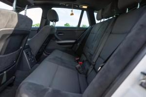 Balts BMW 320 2009 Liepāja, ar dzinēja tilpumu 2.00 L un nobraukumu 271 tūkst. km par 6900 €, foto 11 vietnē AUTOMOTO.COM.LV