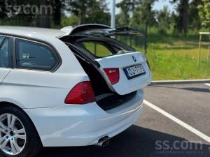 Balts BMW 320 2009 Rīga, ar dzinēja tilpumu 2.00 L un nobraukumu 289 tūkst. km par 3350 €, foto 13 vietnē AUTOMOTO.COM.LV