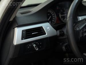 Balts BMW 320 2009 Rīga, ar dzinēja tilpumu 2.00 L un nobraukumu 289 tūkst. km par 3350 €, foto 17 vietnē AUTOMOTO.COM.LV