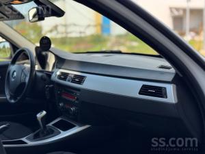 Balts BMW 320 2009 Rīga, ar dzinēja tilpumu 2.00 L un nobraukumu 289 tūkst. km par 3350 €, foto 21 vietnē AUTOMOTO.COM.LV