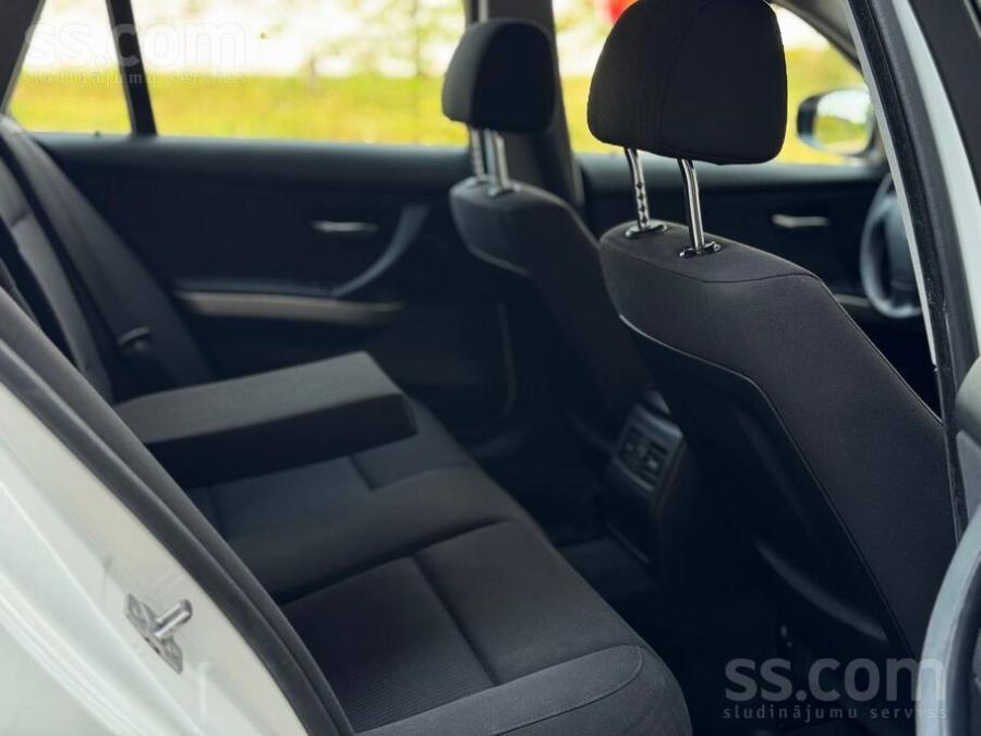 Balts BMW 320 2009 Rīga, ar dzinēja tilpumu 2.00 L un nobraukumu 289 tūkst. km par 3350 €, foto 25 vietnē AUTOMOTO.COM.LV
