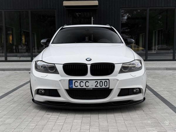 Balts BMW 320 2009 Šauļi, ar dzinēja tilpumu 2.00 L un nobraukumu 339 tūkst. km par 8400 €, foto 7 vietnē AUTOMOTO.COM.LV