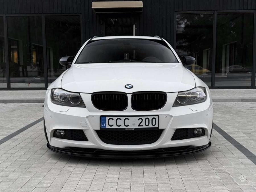 Balts BMW 320 2009 Šauļi, ar dzinēja tilpumu 2.00 L un nobraukumu 339 tūkst. km par 8400 €, foto 8 vietnē AUTOMOTO.COM.LV
