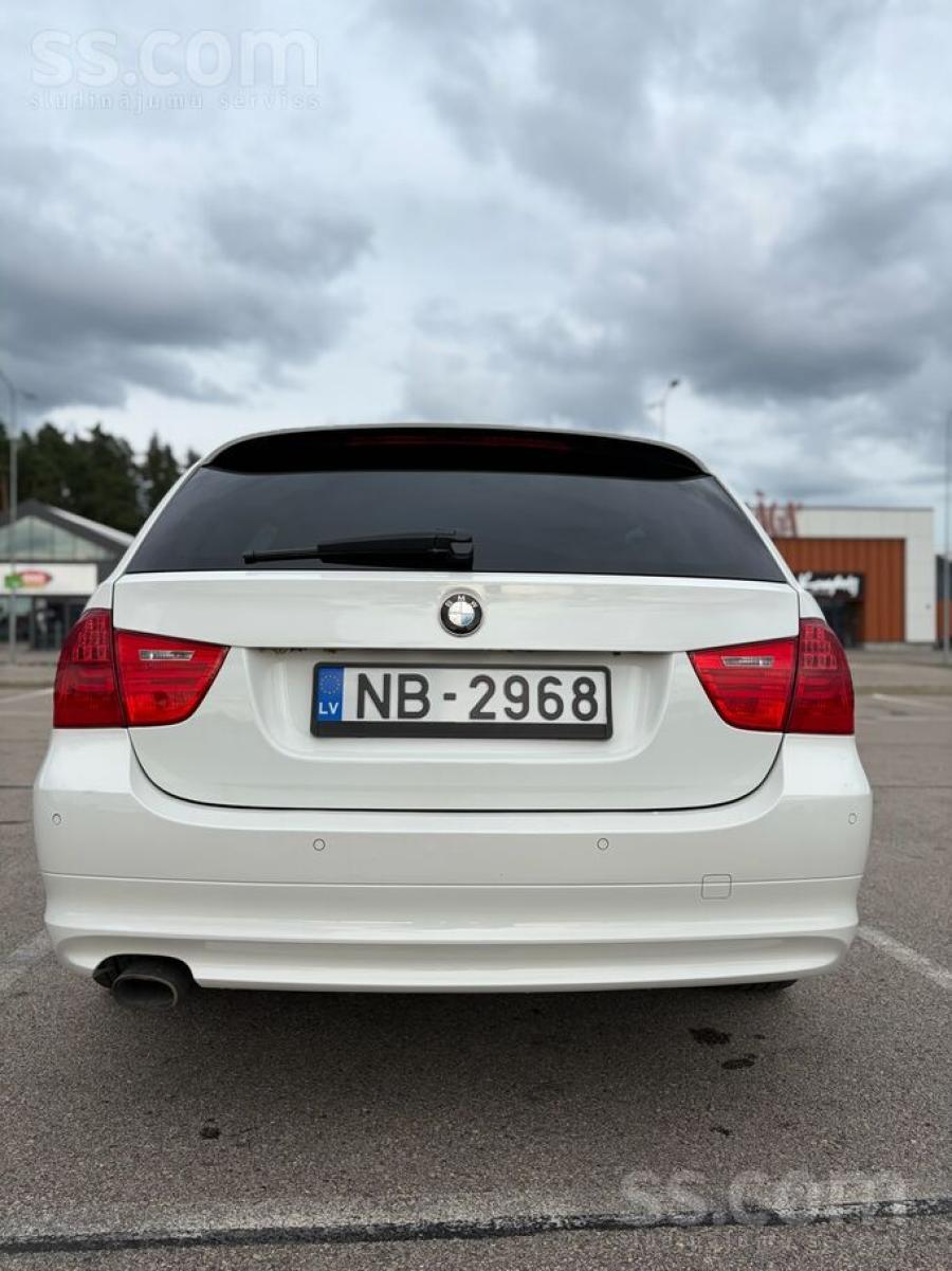 Balts BMW 320 2009 Rīga, ar dzinēja tilpumu 2.00 L un nobraukumu 481 tūkst. km par 4350 €, foto 5 vietnē AUTOMOTO.COM.LV