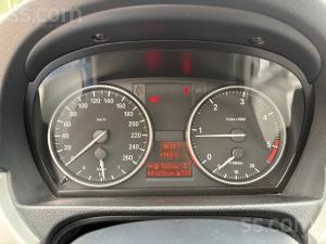 Balts BMW 320 2009 Rīga, ar dzinēja tilpumu 2.00 L un nobraukumu 481 tūkst. km par 4350 €, foto 8 vietnē AUTOMOTO.COM.LV