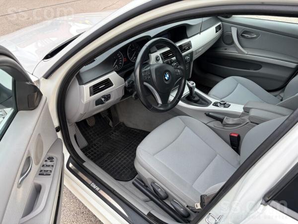 Balts BMW 320 2009 Rīga, ar dzinēja tilpumu 2.00 L un nobraukumu 481 tūkst. km par 4350 €, foto 5 vietnē AUTOMOTO.COM.LV