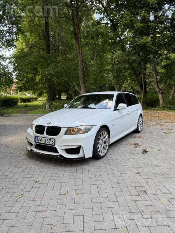 Balts BMW 320 2009 Rīga, ar dzinēja tilpumu 2.00 L un nobraukumu 327 tūkst. km par 6000 €, foto 3 vietnē AUTOMOTO.COM.LV