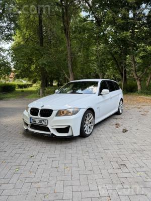 Balts BMW 320 2009 Rīga, ar dzinēja tilpumu 2.00 L un nobraukumu 327 tūkst. km par 6000 €, foto 4 vietnē AUTOMOTO.COM.LV