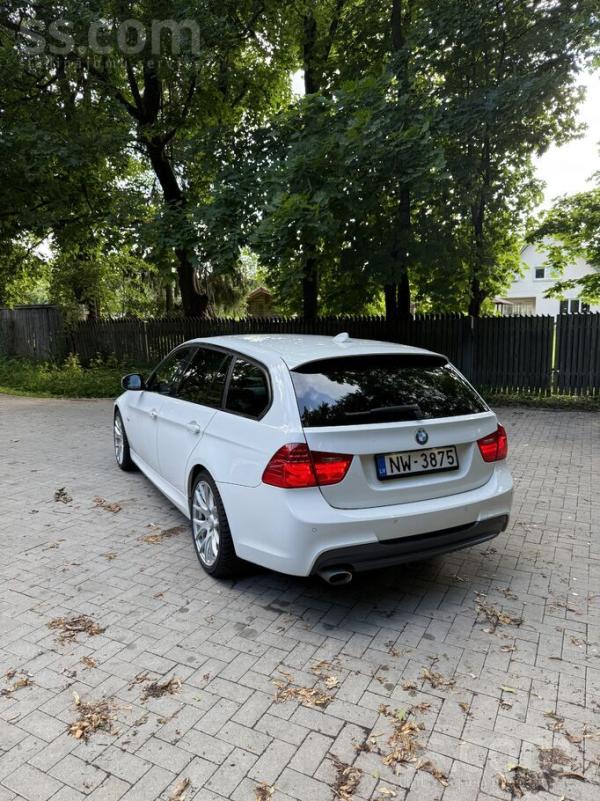 Balts BMW 320 2009 Rīga, ar dzinēja tilpumu 2.00 L un nobraukumu 327 tūkst. km par 6000 €, foto 5 vietnē AUTOMOTO.COM.LV