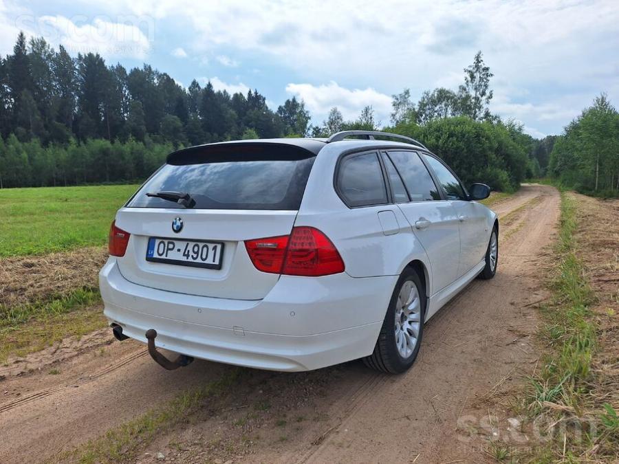 Balts BMW 320 2009 Valmiera, ar dzinēja tilpumu 2.00 L un nobraukumu 236 tūkst. km par 3200 €, foto 5 vietnē AUTOMOTO.COM.LV
