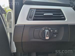Balts BMW 320 2009 Valmiera, ar dzinēja tilpumu 2.00 L un nobraukumu 236 tūkst. km par 3200 €, foto 12 vietnē AUTOMOTO.COM.LV