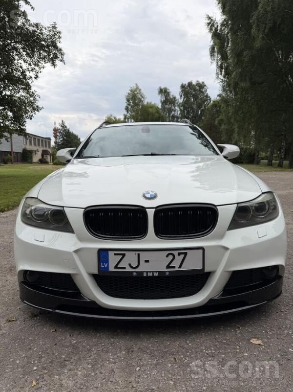 Balts BMW 320 2009 Jelgava, ar dzinēja tilpumu 2.00 L un nobraukumu 370 tūkst. km par 7800 €, foto 3 vietnē AUTOMOTO.COM.LV