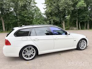 Balts BMW 320 2009 Jelgava, ar dzinēja tilpumu 2.00 L un nobraukumu 370 tūkst. km par 7800 €, foto 12 vietnē AUTOMOTO.COM.LV