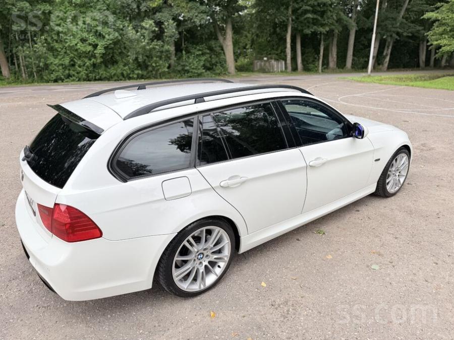 Balts BMW 320 2009 Jelgava, ar dzinēja tilpumu 2.00 L un nobraukumu 370 tūkst. km par 7800 €, foto 13 vietnē AUTOMOTO.COM.LV