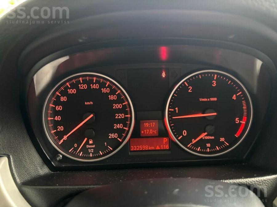 White BMW 320 2009 in Talsi, with an engine capacity of 2.00 L and mileage of 333 thousand km for 4800 €, photo 7 on AUTOMOTO.COM.LV