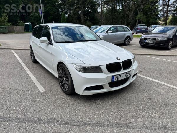 Balts BMW 320 2010 Valmiera, ar dzinēja tilpumu 2.00 L un nobraukumu 386 tūkst. km par 4500 €, foto 3 vietnē AUTOMOTO.COM.LV