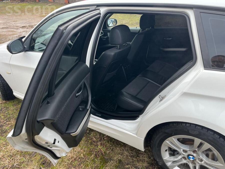 White BMW 320 2010 in Liepaja, with an engine capacity of 2.00 L and mileage of 414 thousand km for 4395 €, photo 4 on AUTOMOTO.COM.LV