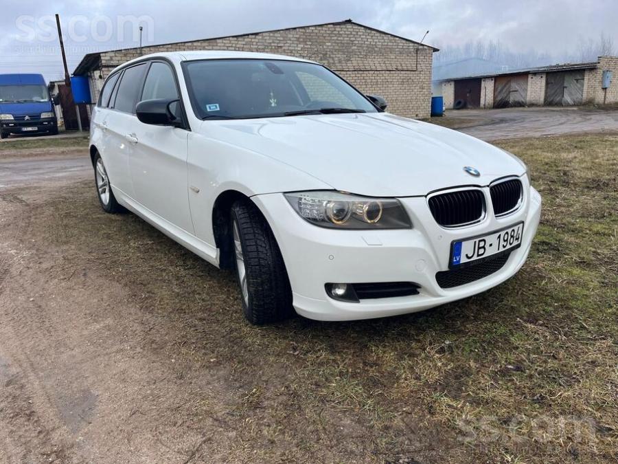 White BMW 320 2010 in Liepaja, with an engine capacity of 2.00 L and mileage of 414 thousand km for 4395 €, photo 8 on AUTOMOTO.COM.LV