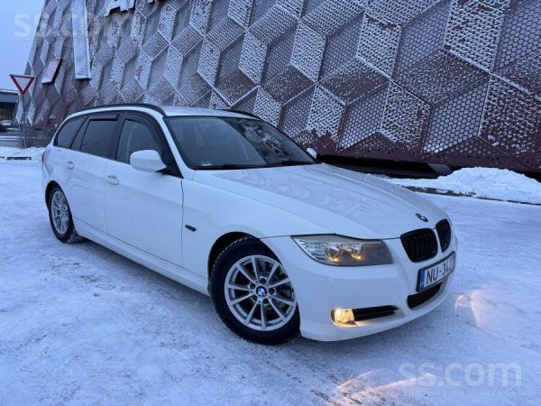 White BMW 320 2010 in Riga, with an engine capacity of 2.00 L and mileage of 270 thousand km for 4250 €, photo 1 on AUTOMOTO.COM.LV